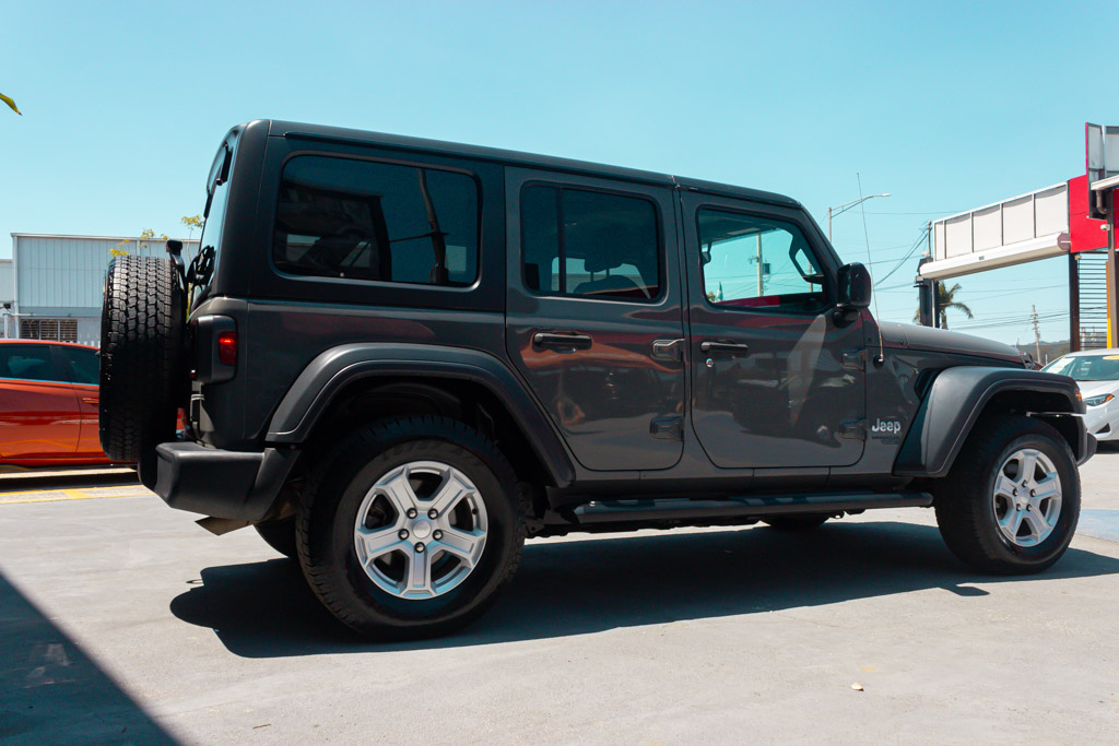 2020 JEEP WRANGLER SPORT UNLIMIT - Move Motion Automotive Imports